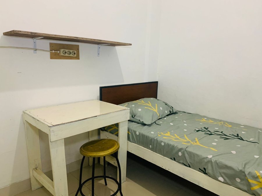 Kos Muslimah Bu Naz Tipe 110 - Kost Putri Banten, Tangerang Selatan Murah