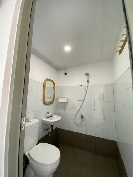 Kamar Kost Edi Lodge - Kost Putra Jawa Barat, Bandung Murah