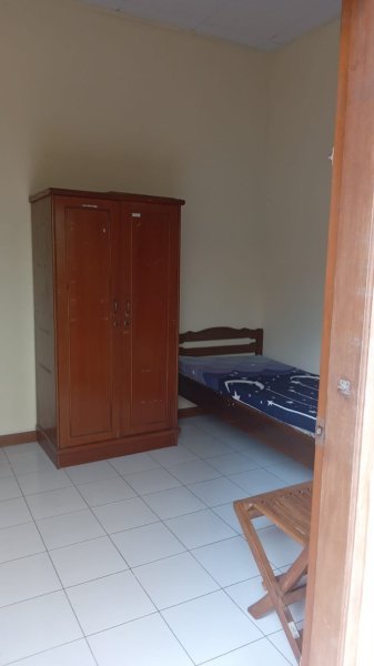 Kostan Margonda - Wisma Padussi - Kost