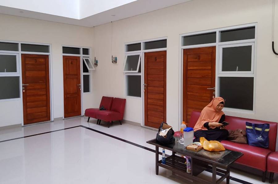 PONDOK PUTRI ABAH 211 - Kost Putri Jawa Barat, Bandung Murah