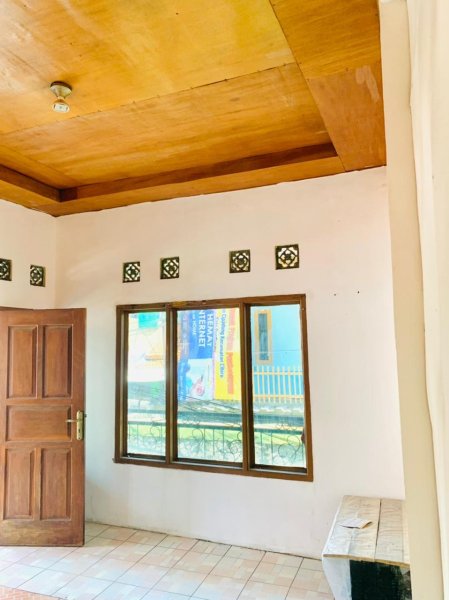 Rumah Dikontrakkan (Per-Tahun) - Kost