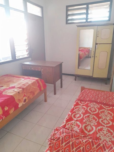 Kos Khusus Putri Dekat Untag Unitomo RS Premier Wifi kenceng - Kost ...